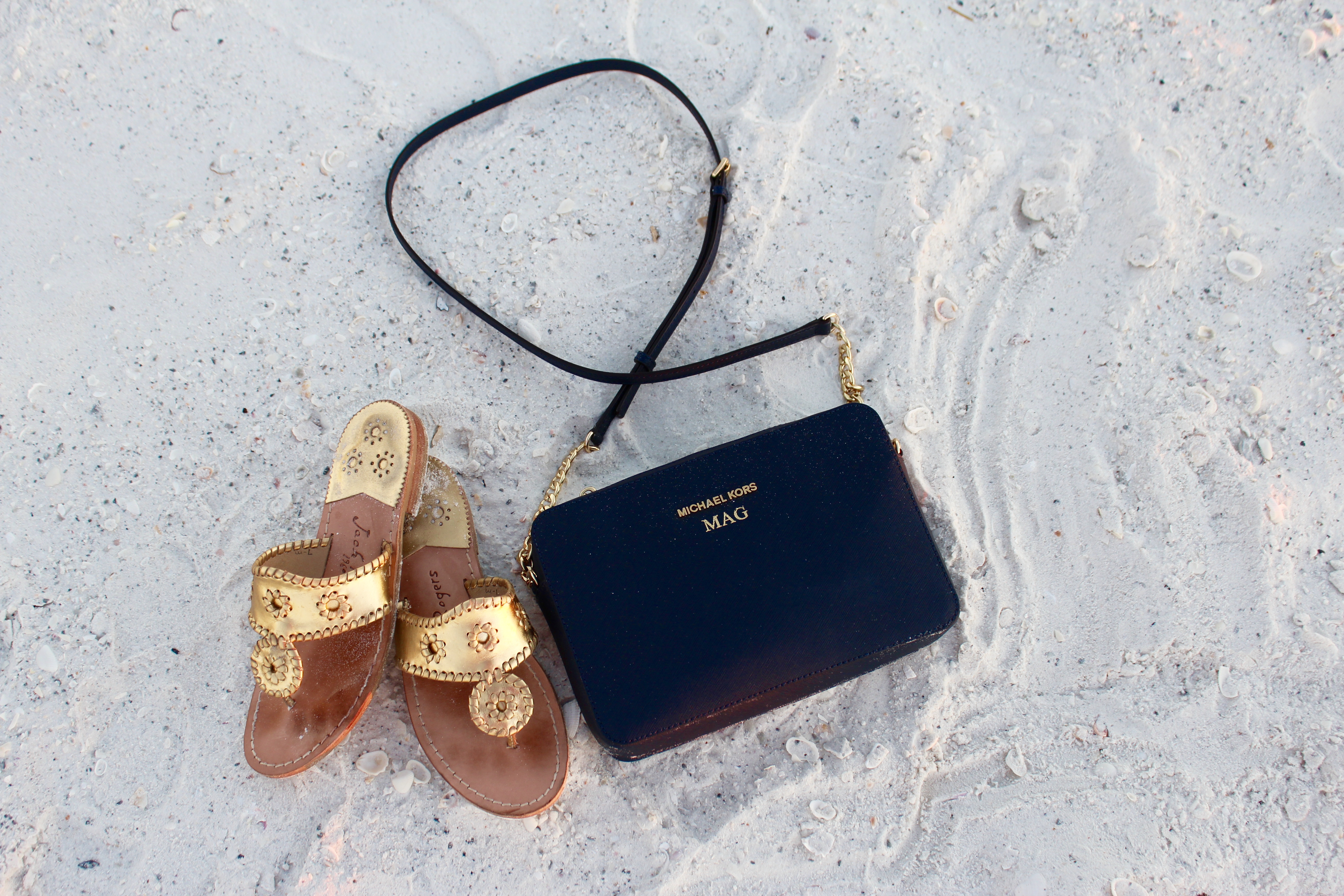 10 Monogrammed Bags You Need Now – ThePreppyMAG